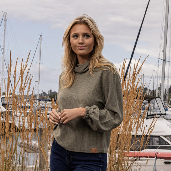 Women's Pullovers and Sweaters – Southern Marsh Collection